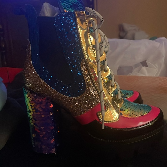 Cape Robbin | Shoes | Cape Robbin Nell Platform Chelsea Glitter Chunky ...